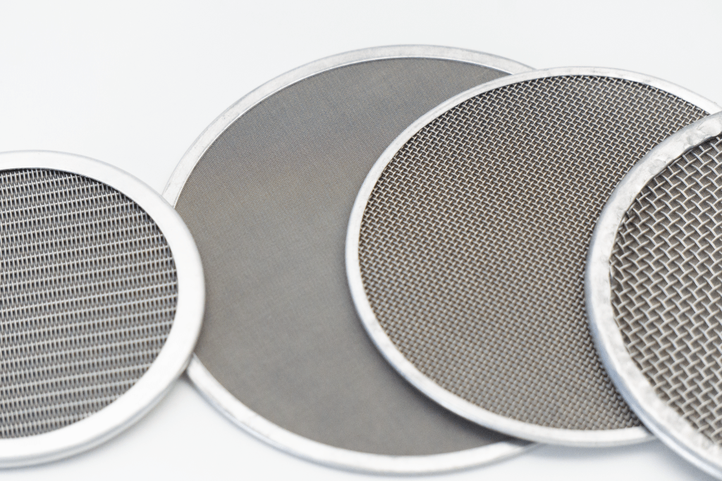 Discs, rings and panels - Saulas